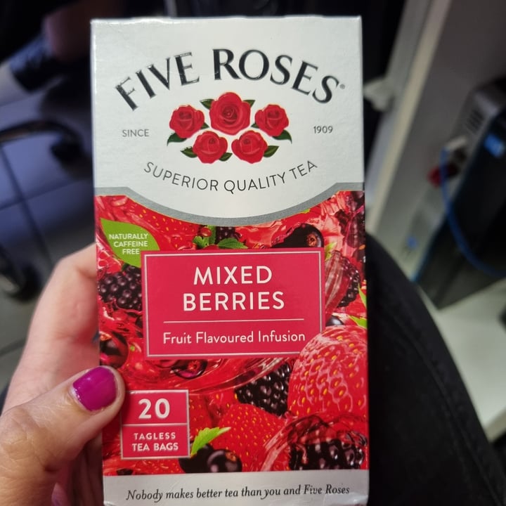 Five roses Mixed Berry tea Review | abillion
