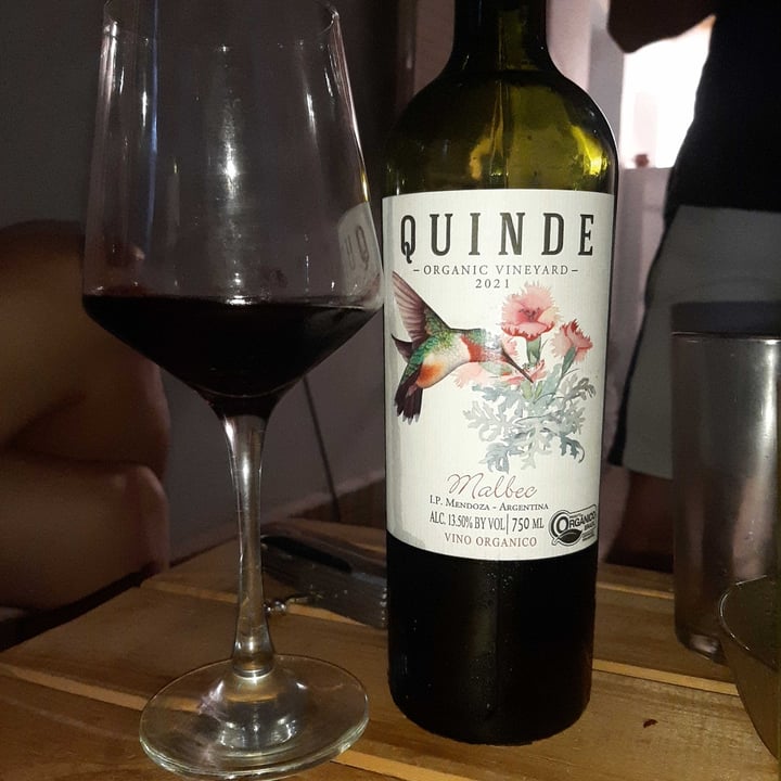 Quinde Vino Dulce Review | abillion