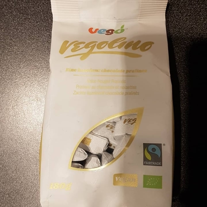 Vego Vegolino Fine Hazelnut Chocolate Pralines Review | abillion