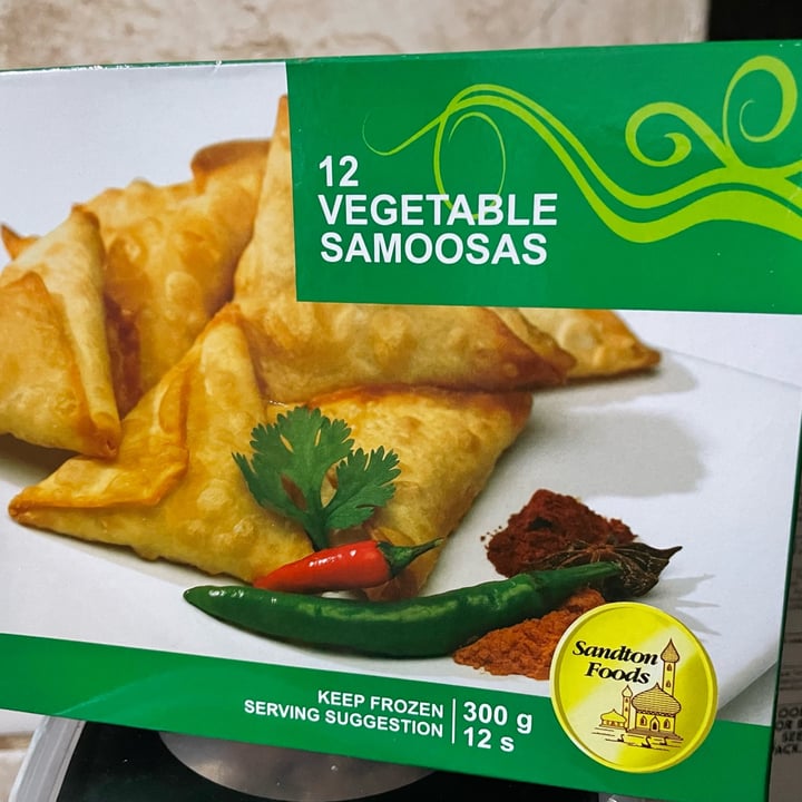 Sandton food 12 vegetable samoosas Reviews | abillion