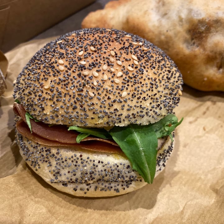 100% BIO Roma, Italy Panini Review | abillion