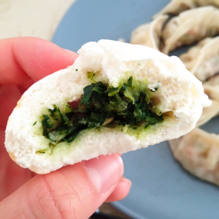 Chinese bun Mushroom vegetable bun Review | abillion