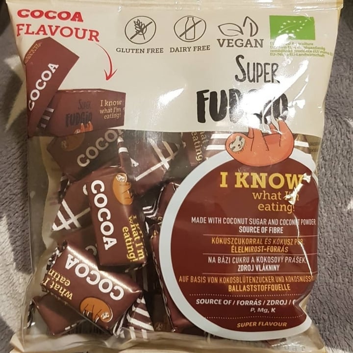Super Fudgio Cocoa Fudge Review | abillion