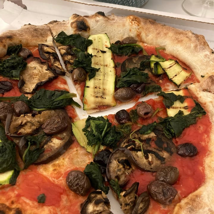 Serenella Brescia, Italy Pizza Verdure Review | abillion