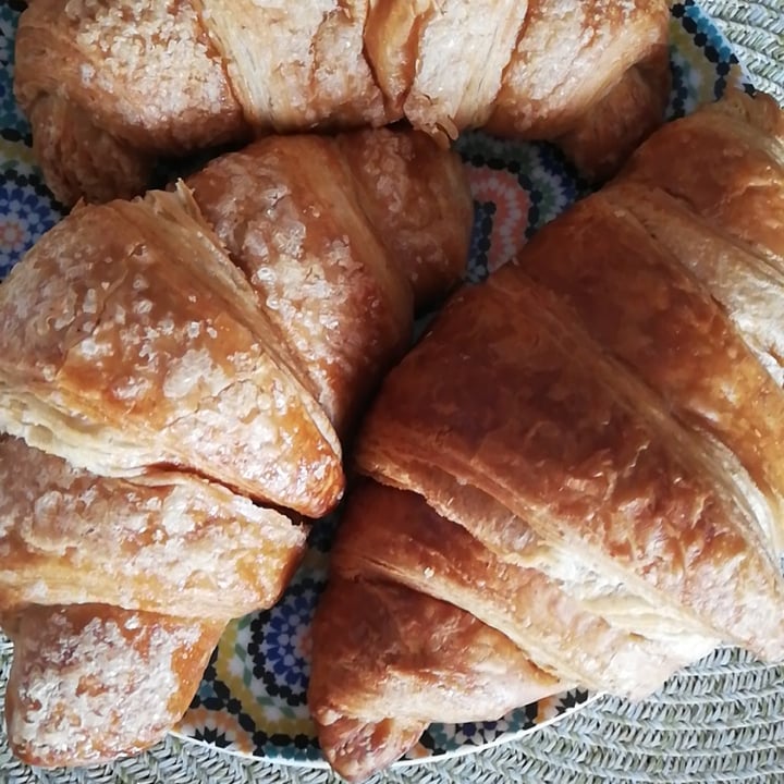 Lucky Point Cafè Cornetto/ Brioches Vegan Alla Marmellata Reviews ...