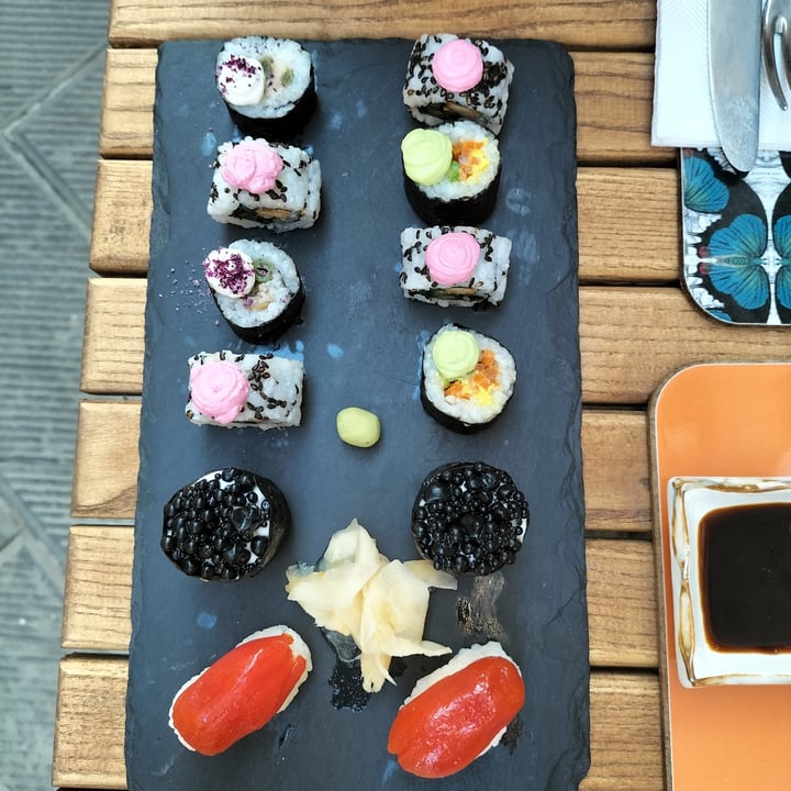 Sementis Pietrasanta, Italy Vegan Sushi Review | abillion