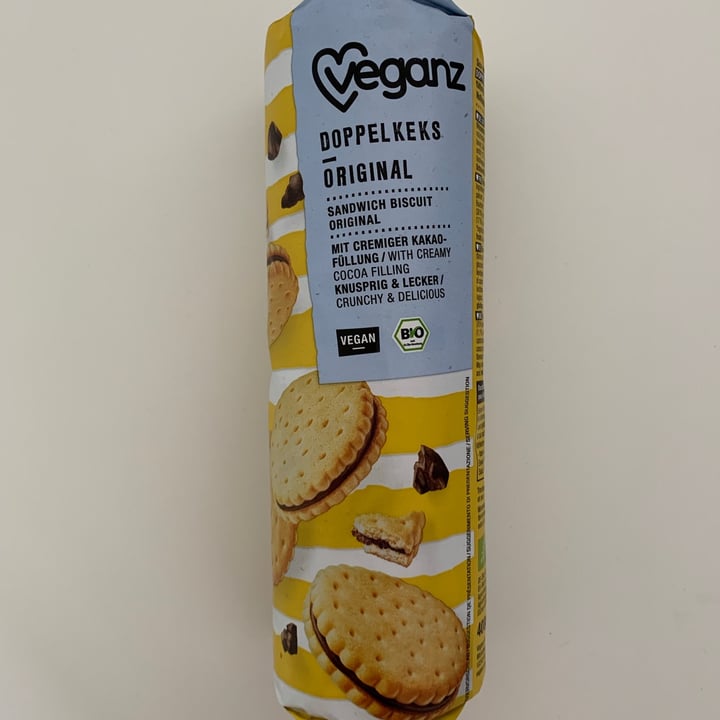Veganz Doppelkeks Original (Biscuit Sandwiches) Review | abillion