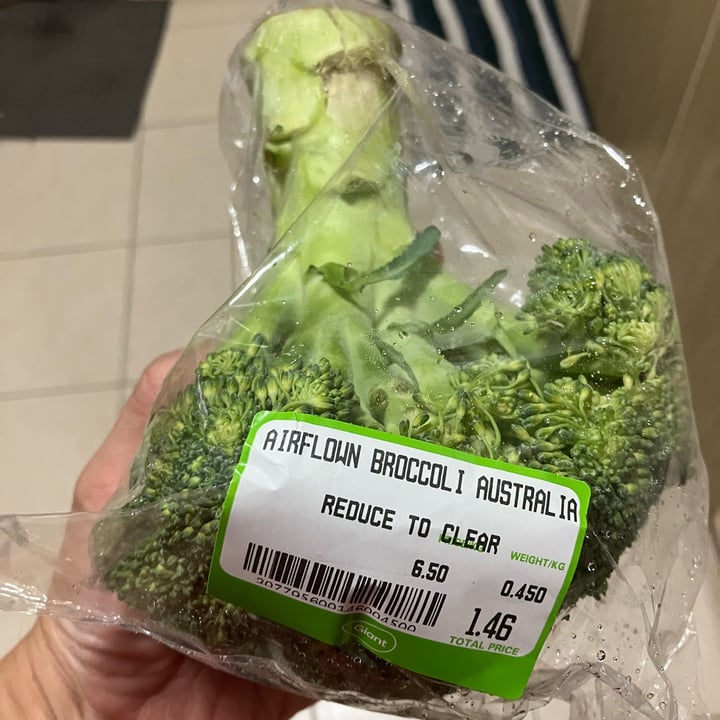 Giant Supermarket Broccoli Review | abillion