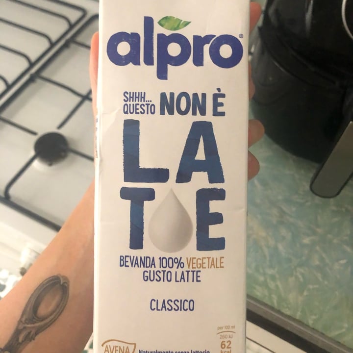 Alpro This is Not Milk Classic Questo Non è Late Classico Review | abillion
