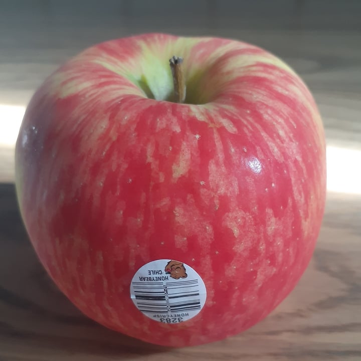 Honeybear Chile Honeycrisp Apple Review | abillion
