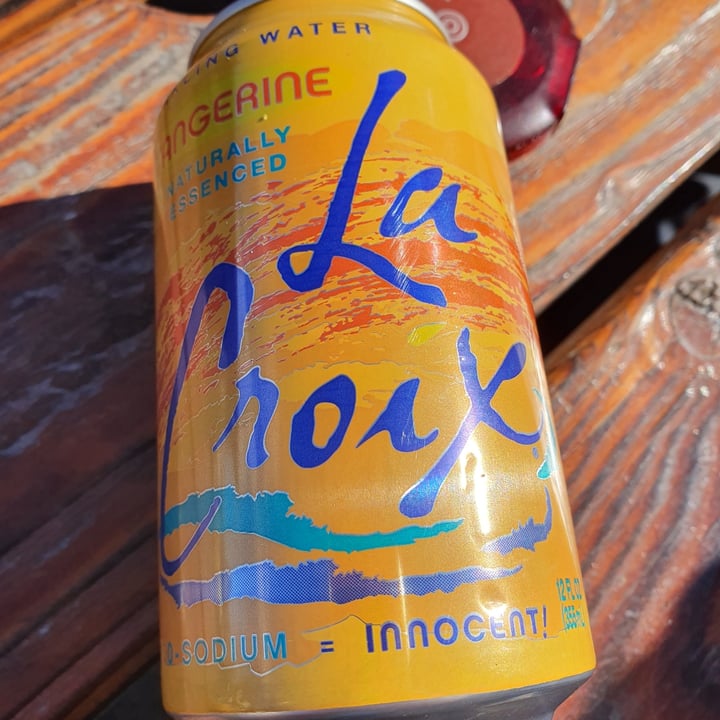 La Croix Tangerine Sparkling Water Review | abillion