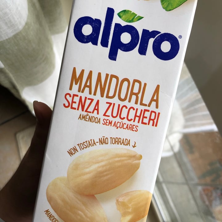 Alpro Unroasted Unsweetened Almond Milk Review | abillion