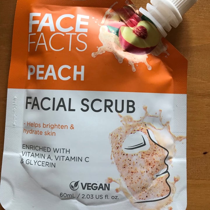 Face Facts Peach facial scrub Review | abillion