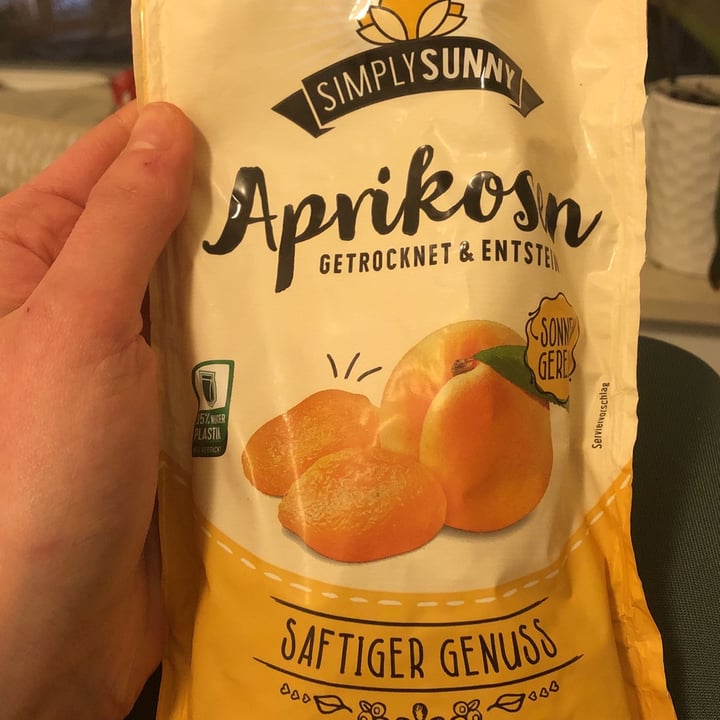 Simply sunny Apricots Review | abillion
