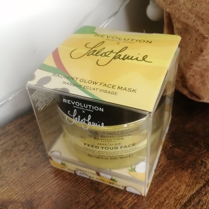 Revolution Skincare London Radiant Glow Face Mask Review | abillion