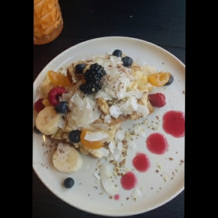 THE GREEN Mitte, Nürnberg, Germany Banana Toast Review | abillion