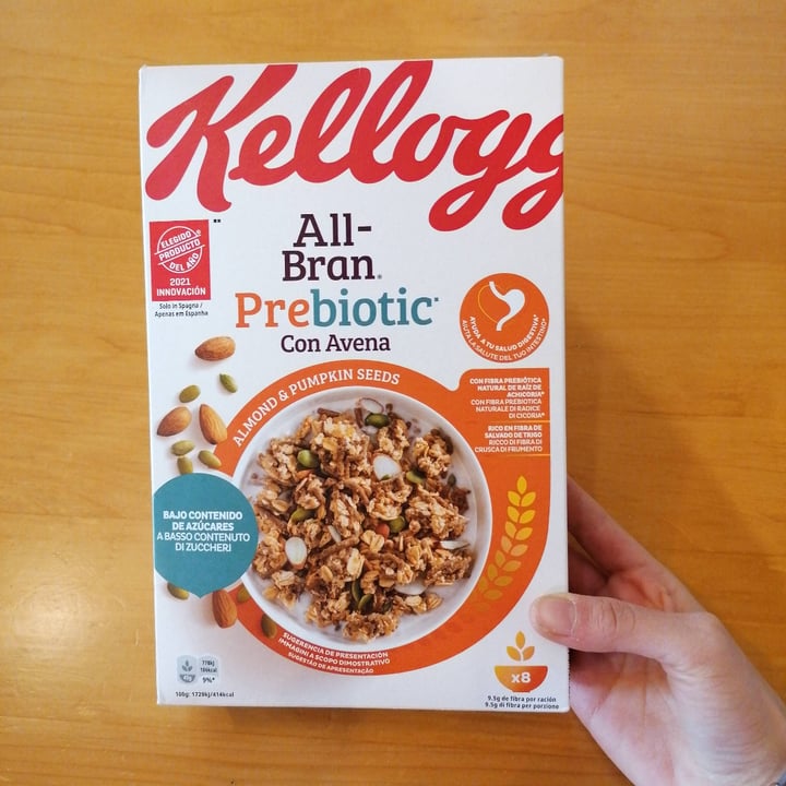 Kellogg All Bran Prebiotic Granola Almond & Pumpkin Seeds Review | abillion