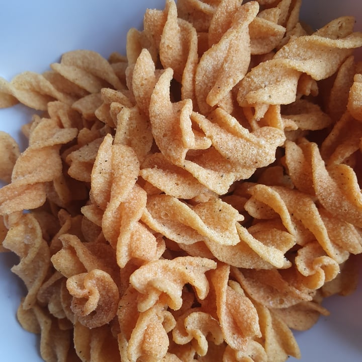 Koloko Black Pepper Pea Crackers Review | abillion