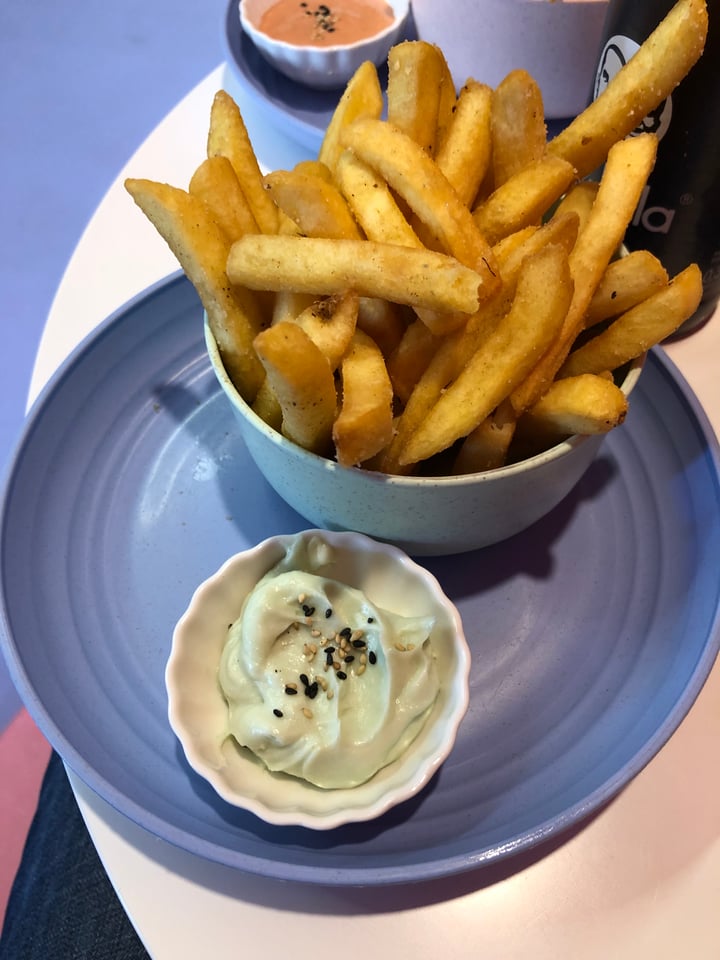 TOKYO BOOM Mariahilf, Wien, Austria Garlic Wasabi Pommes Review | abillion