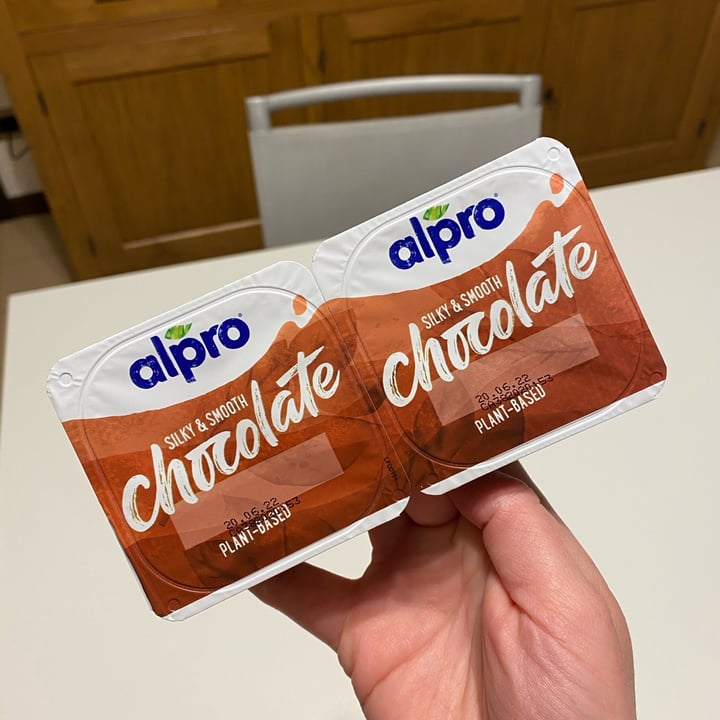 Alpro Silky Smooth Chocolate Soya Dessert Review | abillion