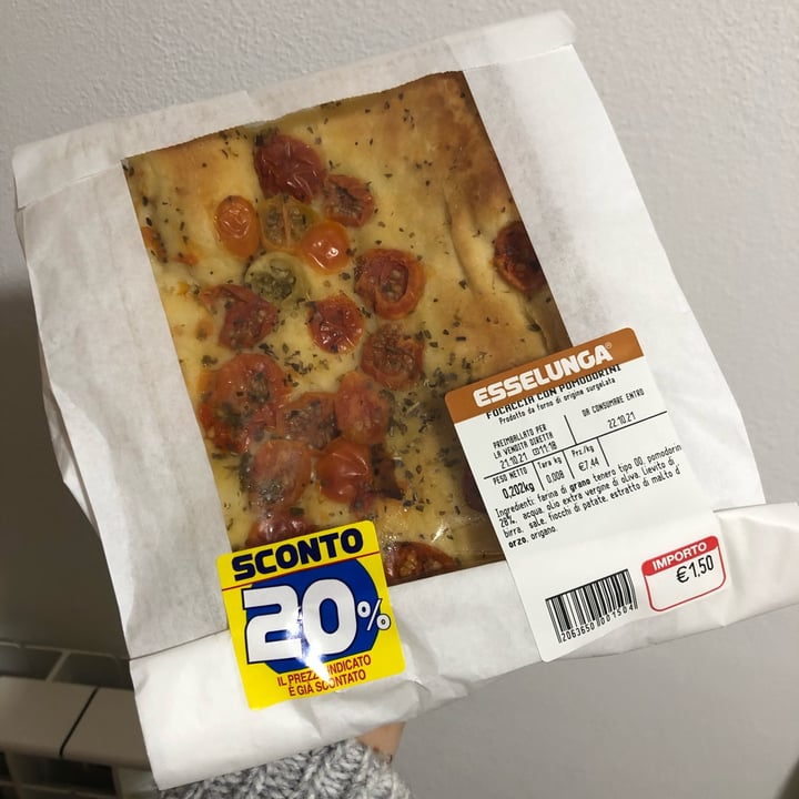 Esselunga Focaccia Con Pomodorini Review | abillion