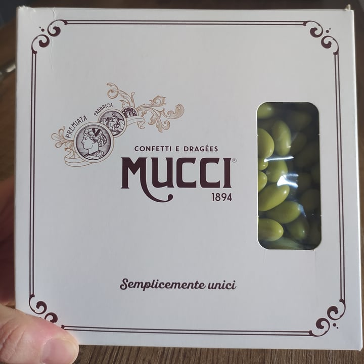 Mucci Giovanni Confetti Al Pistacchio Review | abillion