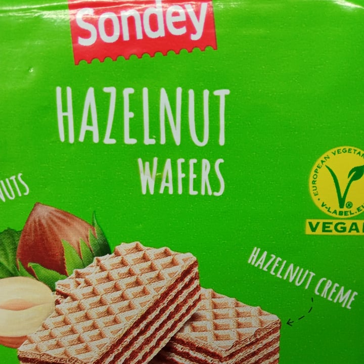 Sondey Hazelnut wafers Review | abillion