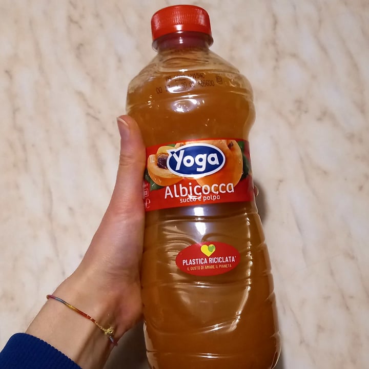 Yoga Succo e polpa di Albicocca Review | abillion