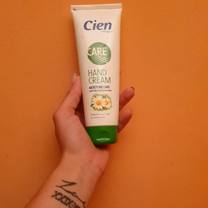 Cien Hand cream camomile Review | abillion