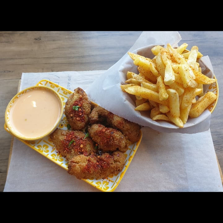 The Vegan Chef Umhlanga South Africa Zingy Wings Review | abillion