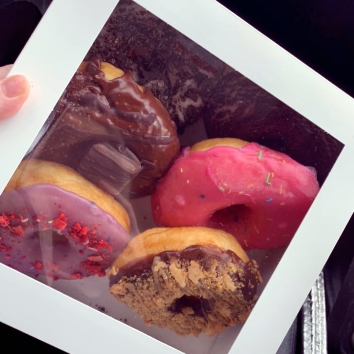 Cake boy donuts Donuts Review | abillion