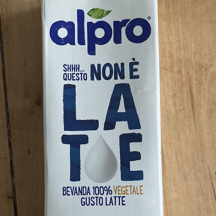Alpro This is Not Milk Classic Questo Non è Late Classico Review | abillion