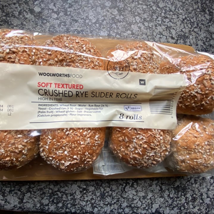 Woolworths Food Crushed rye slider rolls Review | abillion