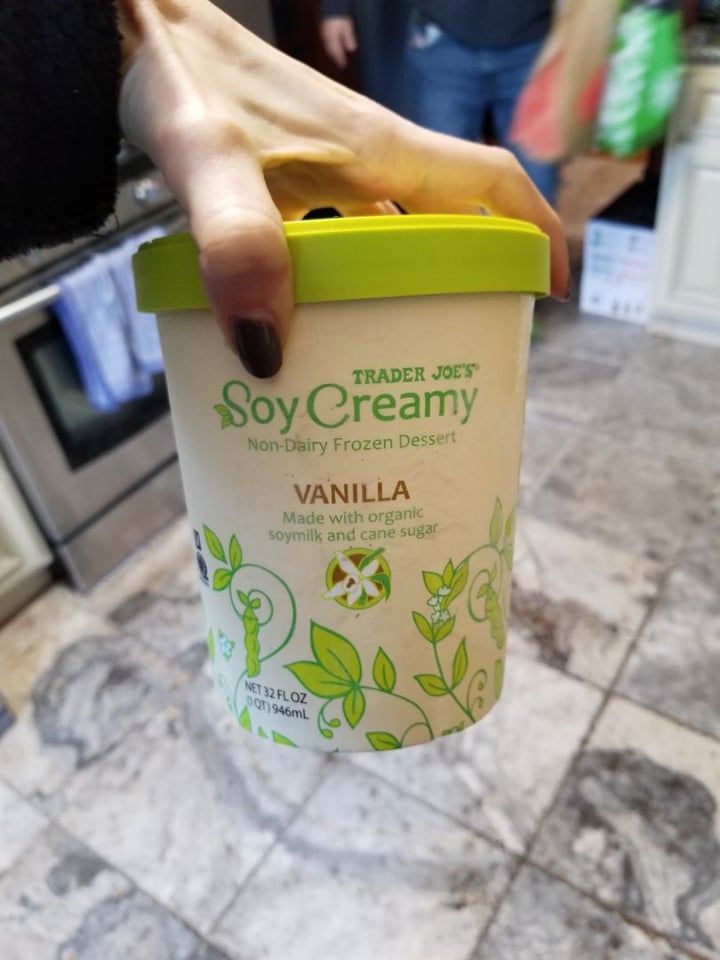Trader Joe's Soy Creamy Vanilla Ice Cream Review | abillion