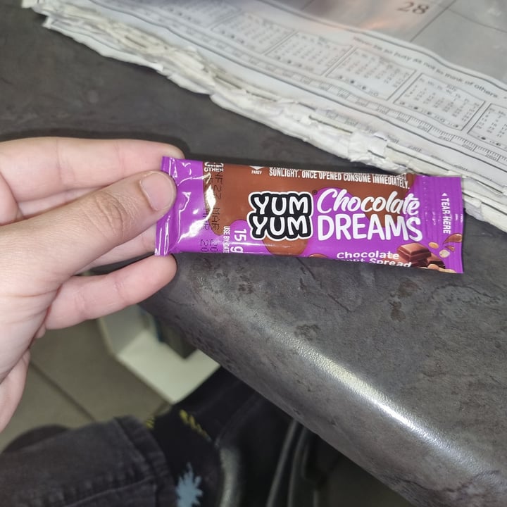 Yum Yum Chocolate Dreams Chocolate Peanut Spread Reviews Abillion