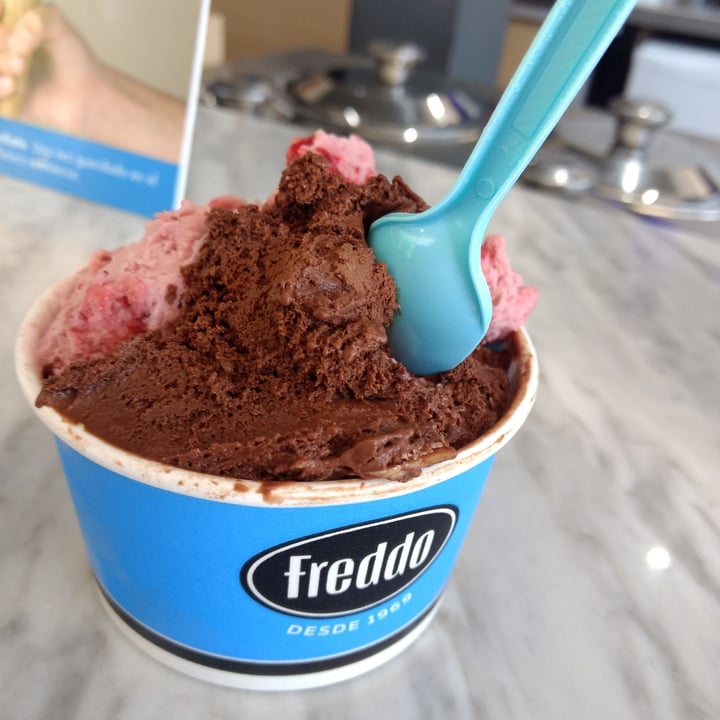 Freddo Helado NotCo De Peanut Butter Review | abillion