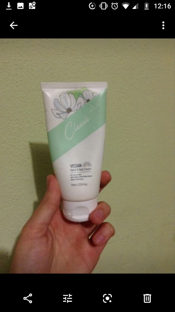 Miniso Hand & Nail Cream (Classic) Reviews | abillion