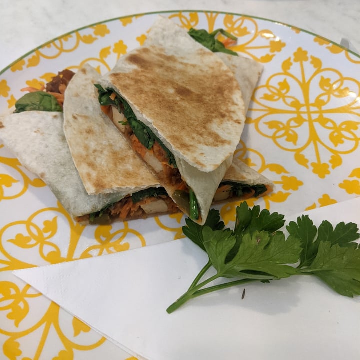 Zest Cafe Clare, Australia Vegan toasted wrap Review | abillion