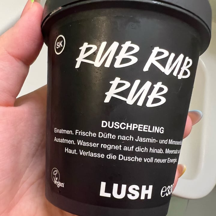 LUSH Fresh Handmade Cosmetics Rub Rub Rub Review | abillion