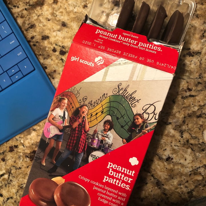 Girl Scouts Peanut Butter Patties Review | abillion