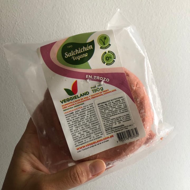 Veggieland Salchichon Vegano Review | abillion