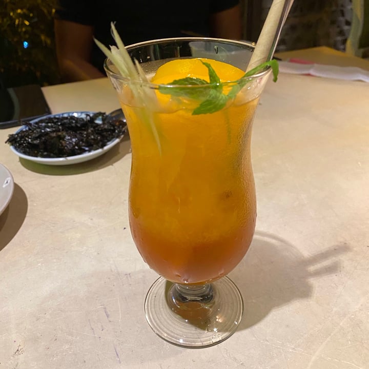 Metta Vegetarian Lemongrass tea Reviews | abillion