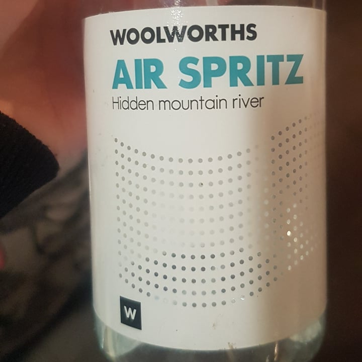 Woolworths Air spritz Hidden Mountain River Review | abillion