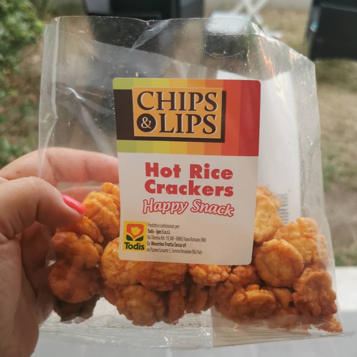 Chips & Lips Hot rice crackers Review | abillion