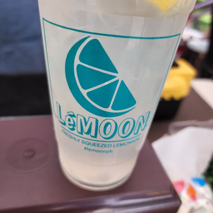 LéMooN Original Lemonade Review | abillion