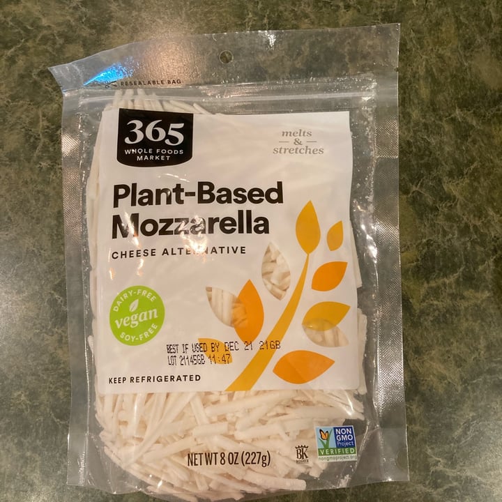 365 Whole Foods Market Plant-based Mozzarella Review | abillion