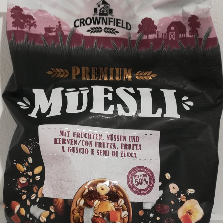 Crownfield Muesli con frutta, frutta a guscio e semi di zucca Review ...
