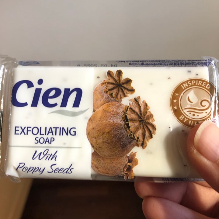 Cien Exfolianting soap Review | abillion