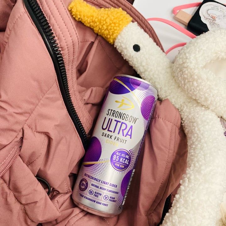 Strongbow cider Strongbow Ultra Dark Fruit Cider Review | abillion