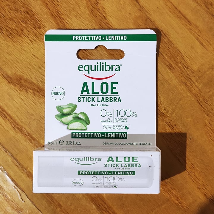Equilibra Aloe stick labbra Review | abillion